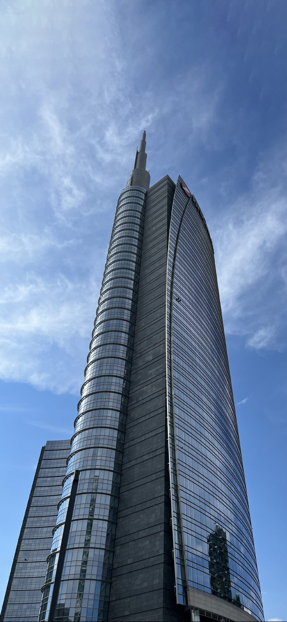 Milan Skyscraper (Italy) | Depth Effect - Wallpapers Central