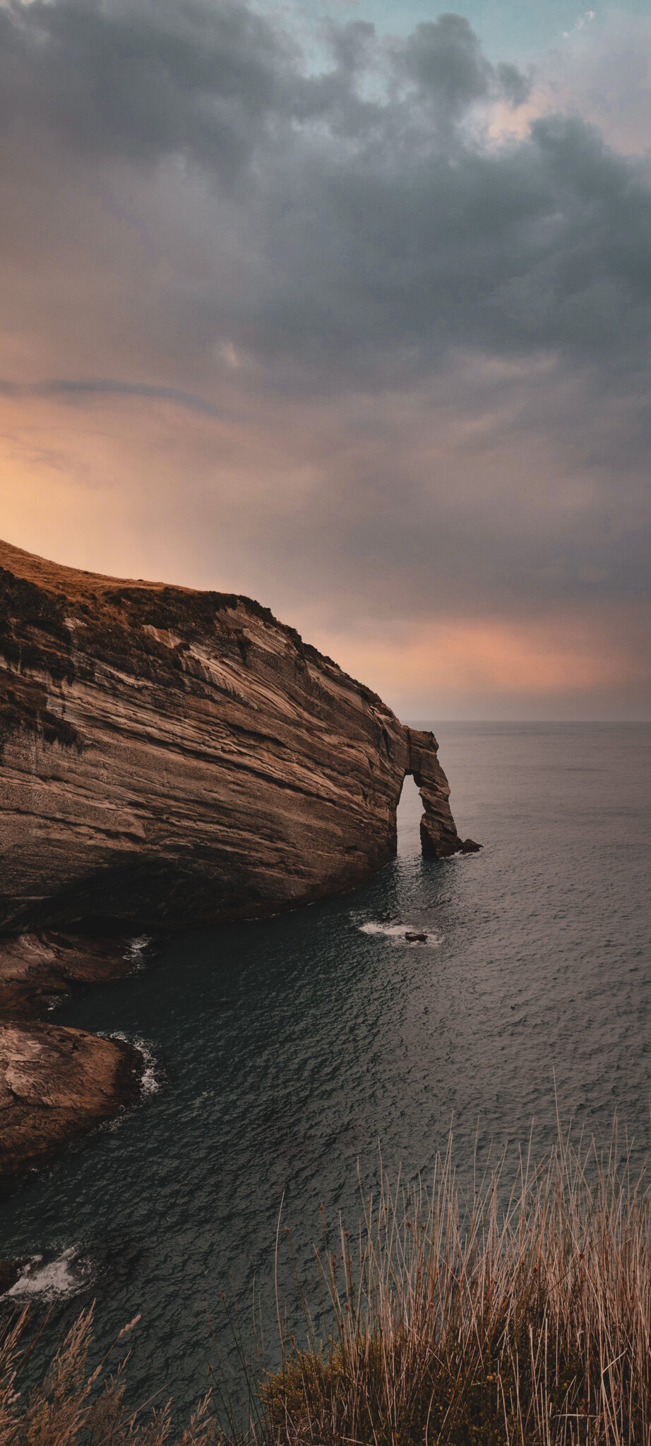 Hikurangi-Coastal Ward, New Zealand | Depth Effect - Wallpapers Central