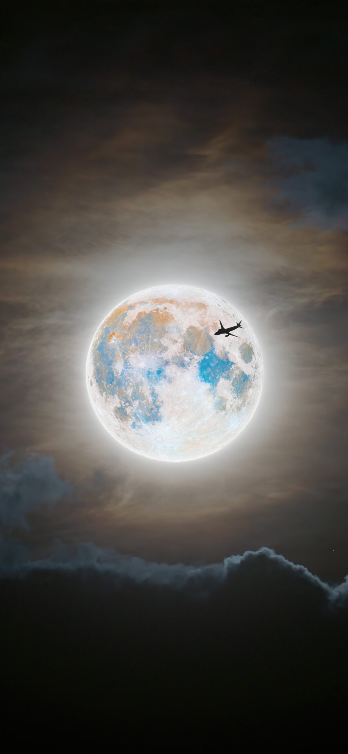 Full Moon Flight - Wallpapers Central