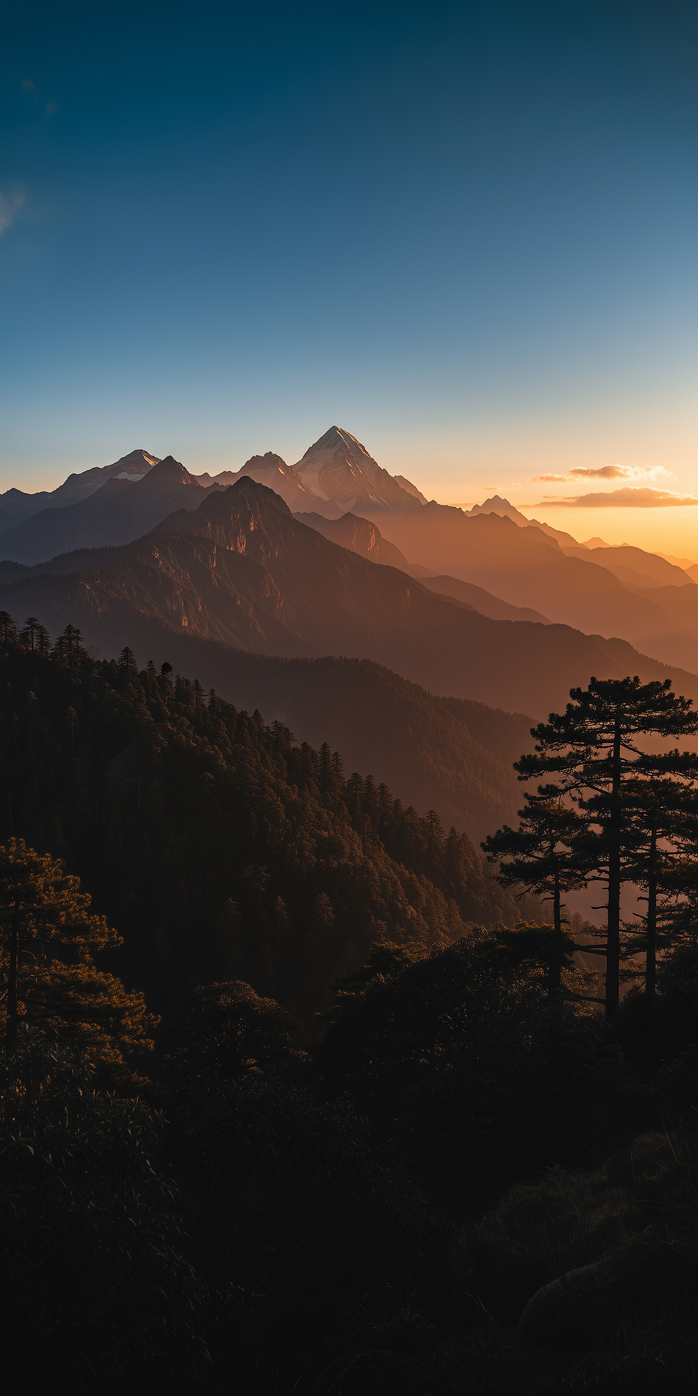 Amber Peaks | Depth Effect - Wallpapers Central